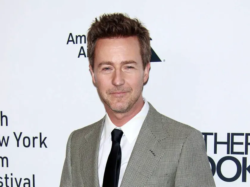Scoperta: Edward Norton è un discendente di Pocahontas | blue News