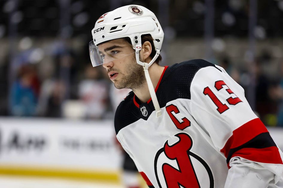 NHL: Hischier batte Meier nel «derby svizzero» | blue News