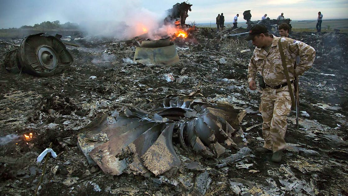 Sopra l'Ucraina: Volo MH17 abbattuto: «Probabile che Putin fornì il missile» | blue News