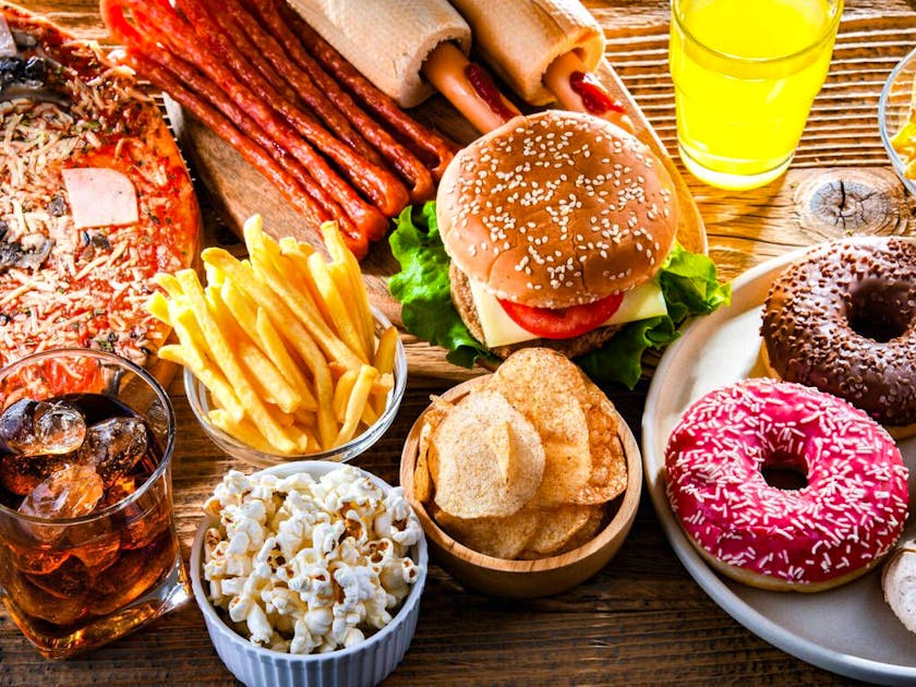 Studio: I cibi ultra elaborati aumentano il rischio di cancro | blue News