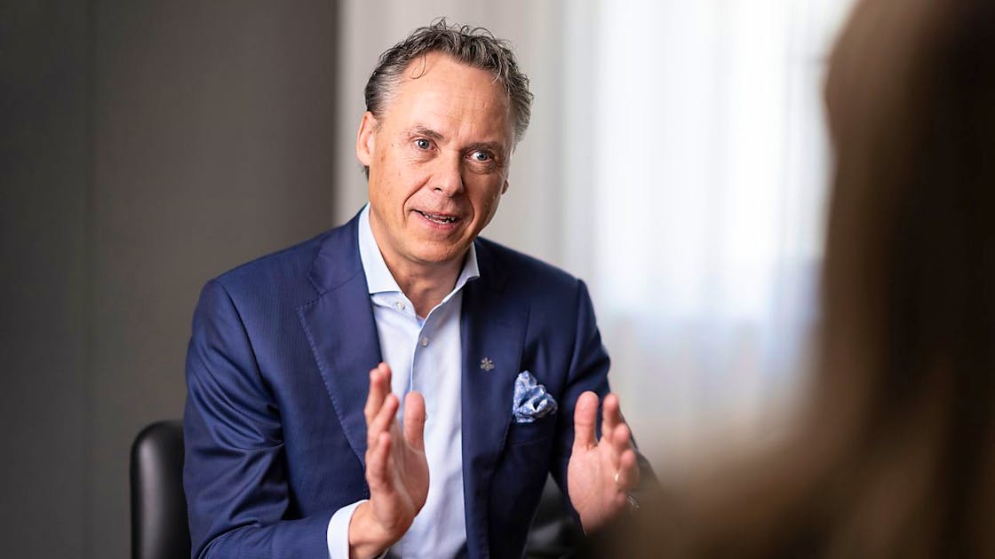 Banche: Un milione in più nella busta paga per il CEO di UBS | blue News