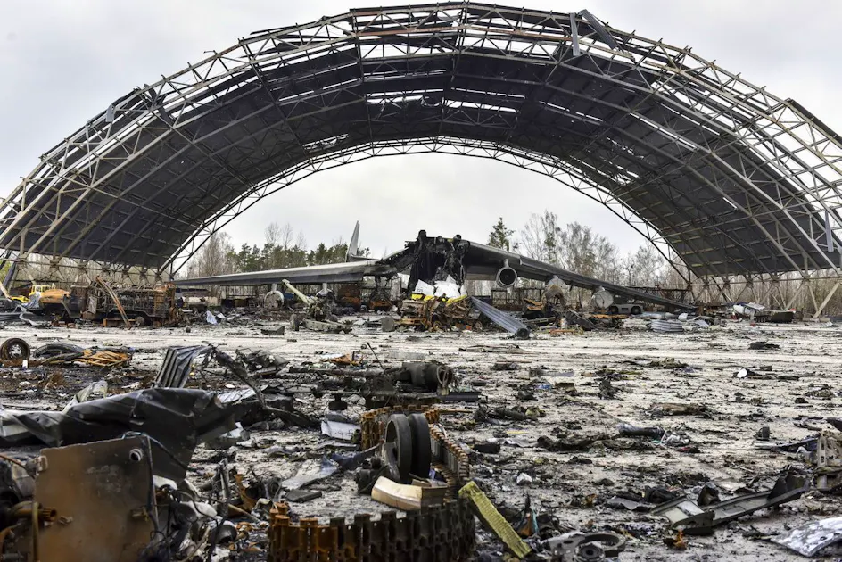 Enorme Kriegsschäden: Diese Schweizer Glasfirma will wieder in der ...