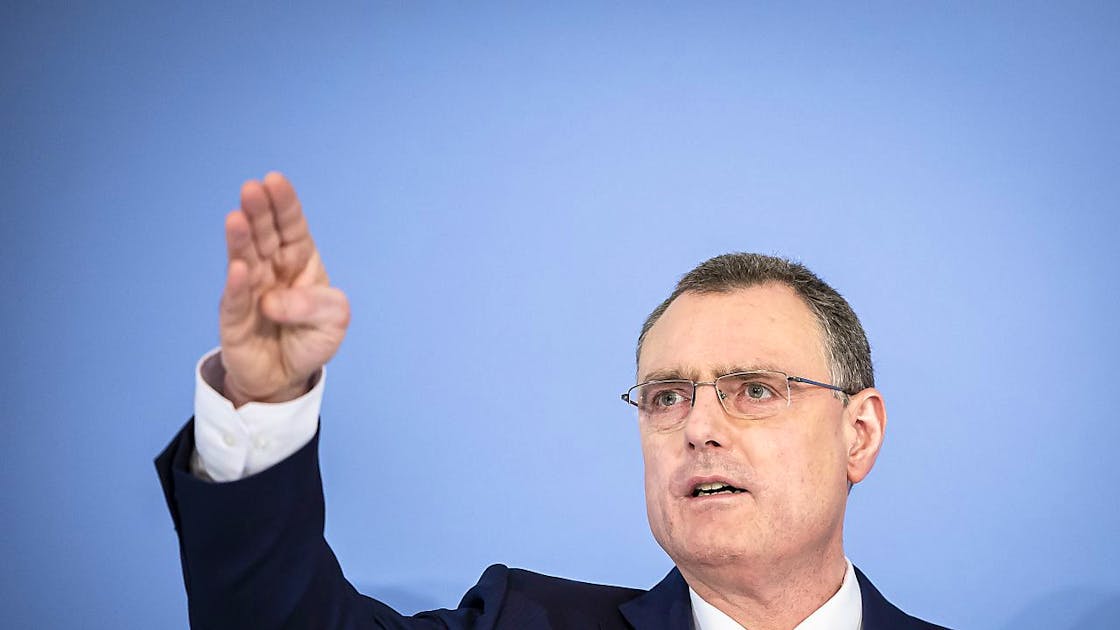 SNB lowers key interest rate by 0.25 percentage points to 1.00 percent ...