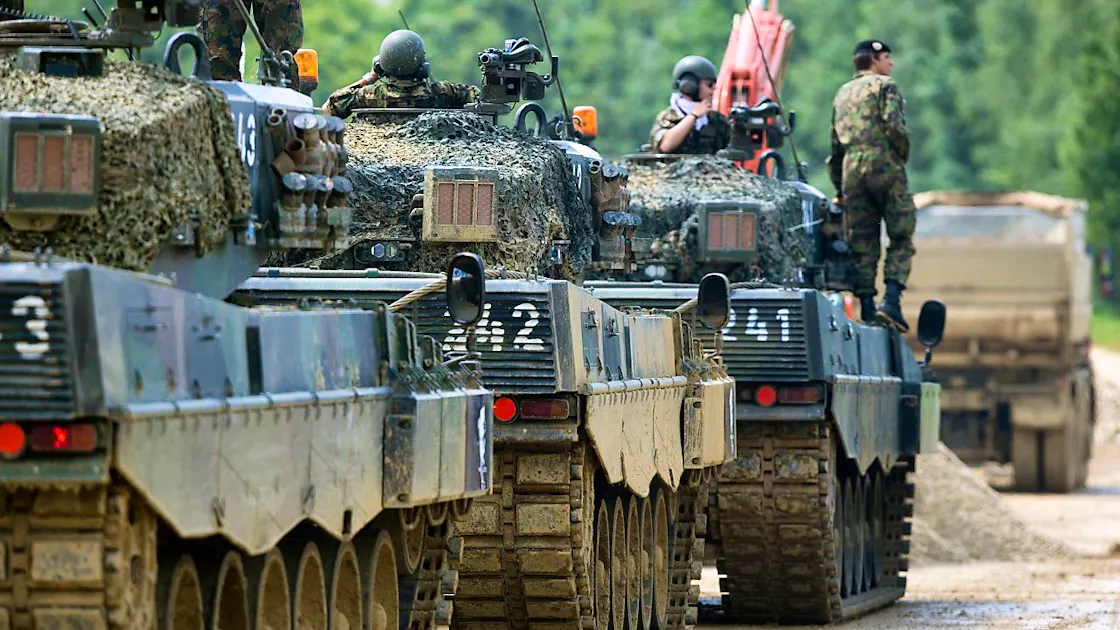 Ukraine: Kommission will 25 Leopard-Panzer ausser Dienst stellen | blue ...