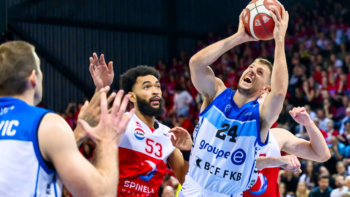 Patrick Baumann Swiss Cup: Fribourg Olympic mate Massagno et conserve sa couronne | blue News