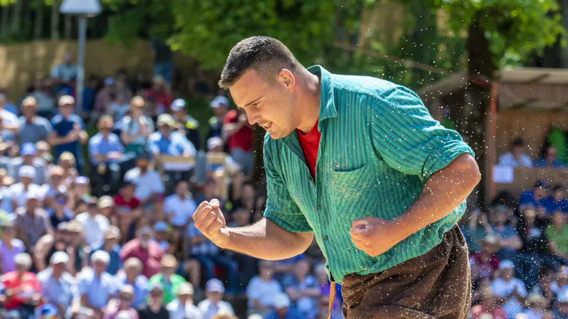 Schwingen: Joel Strebel siegt am Baselstädtischen Fest | blue News