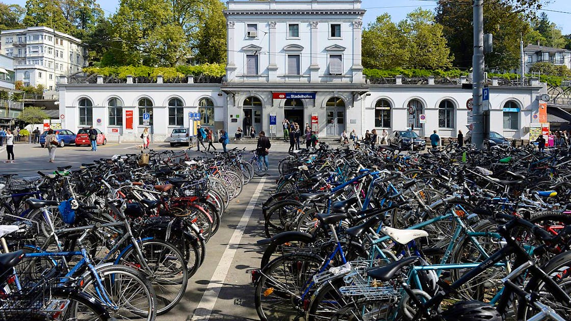 Tausende Fahrräder im Depot: Dein Velo ist weg? Vielleicht hat es die ...