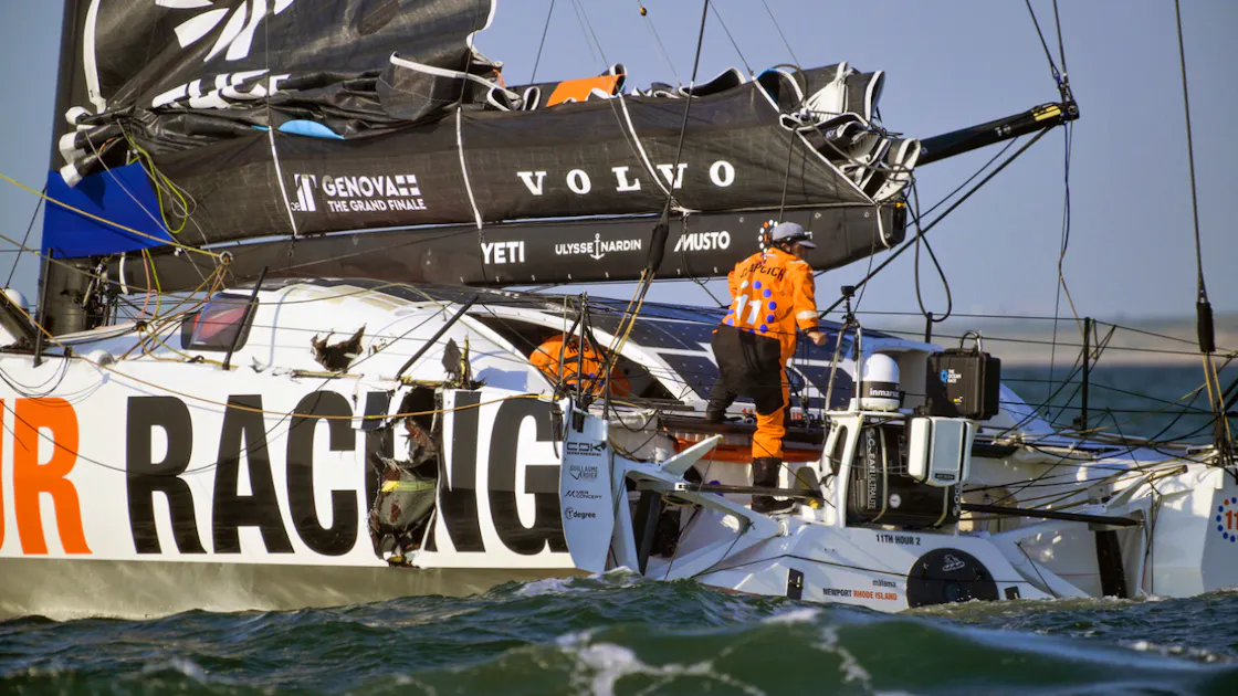 The Ocean Race: L’impressionnante collision entre deux bateaux en vidéo ...