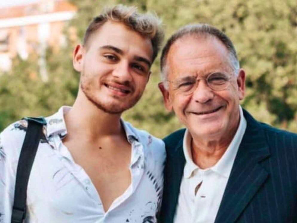 A fine estate: Alessandro Cecchi Paone sposa il compagno Simone ...