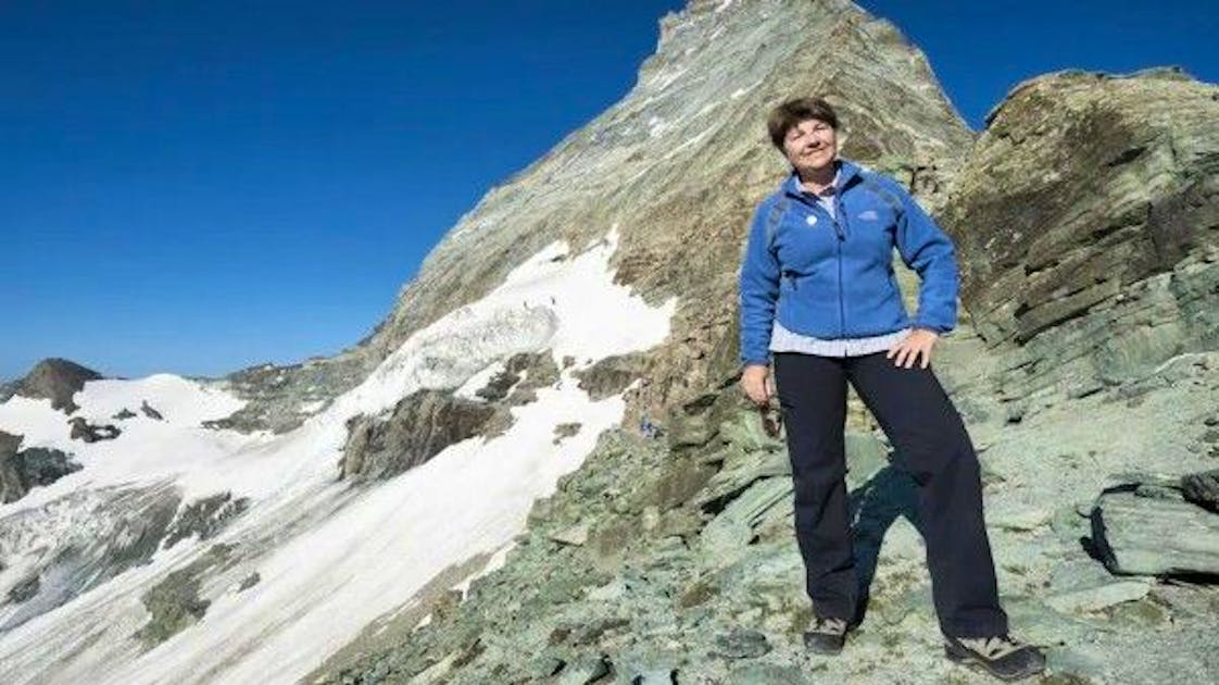 Viola Amherd scivola e si frattura il gomito | blue News