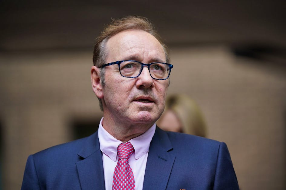 "I'm not homeless": Hollywood star Kevin Spacey is now clearing up ...