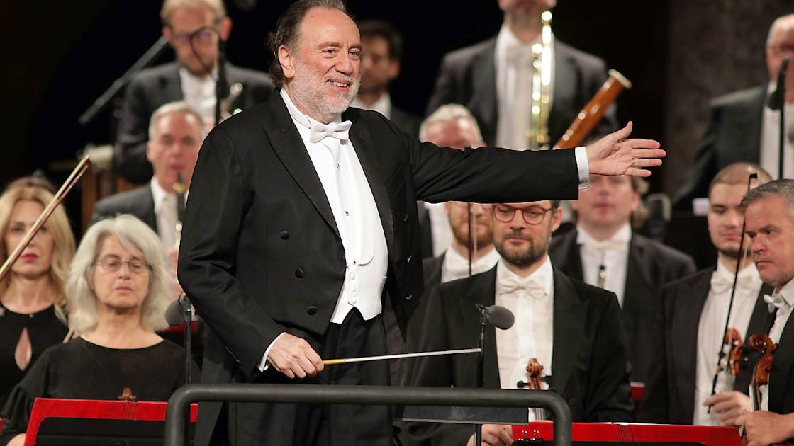 Musik: Dirigent von Lucerne Festival erkrankt und Ersatz gefunden ...