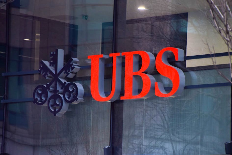 UBS generates billions in profit in the second quarter | blue News