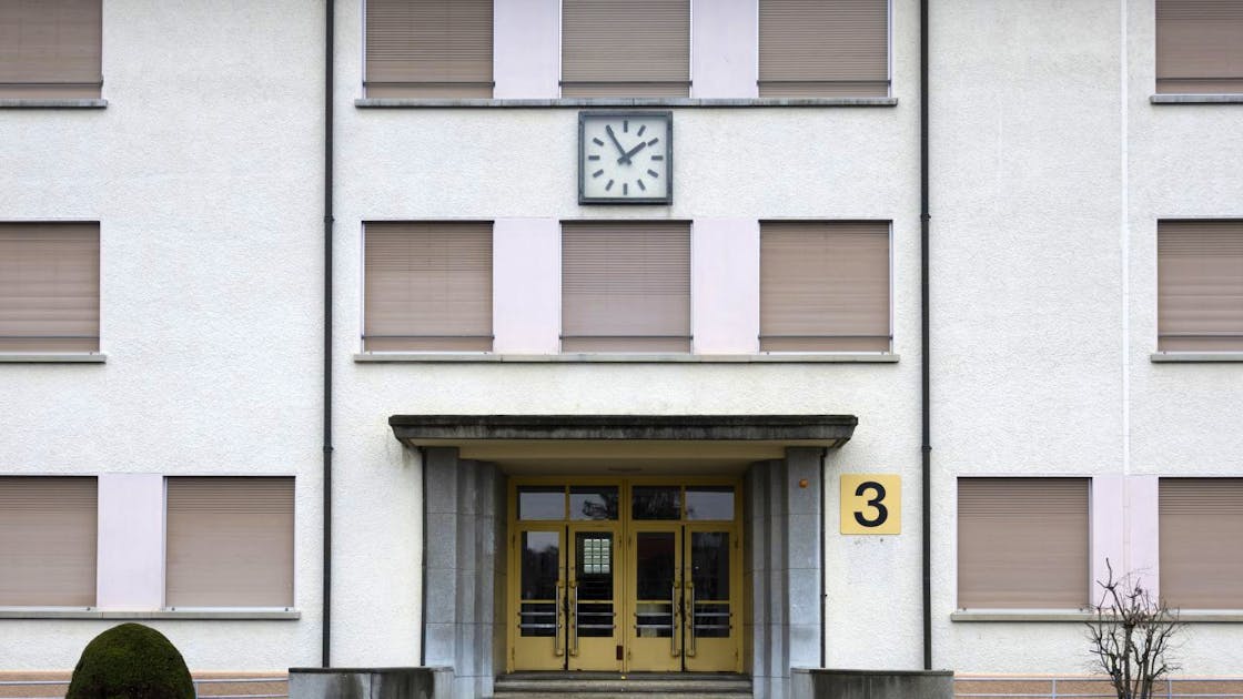 Immobilien: Poya-Kaserne gehört bald wieder dem Kanton Freiburg | blue News