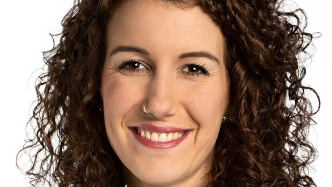 Bern: Deborah Frankhauser organisiert die Fussball-EM 2025 in Thun ...
