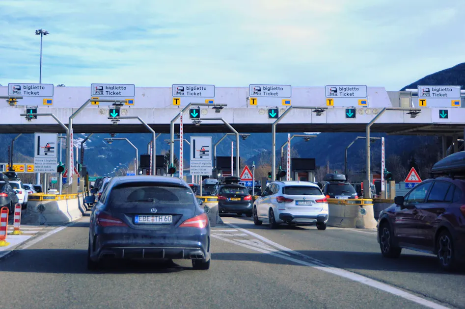 In future, you will get money back if you are stuck in a traffic jam on ...