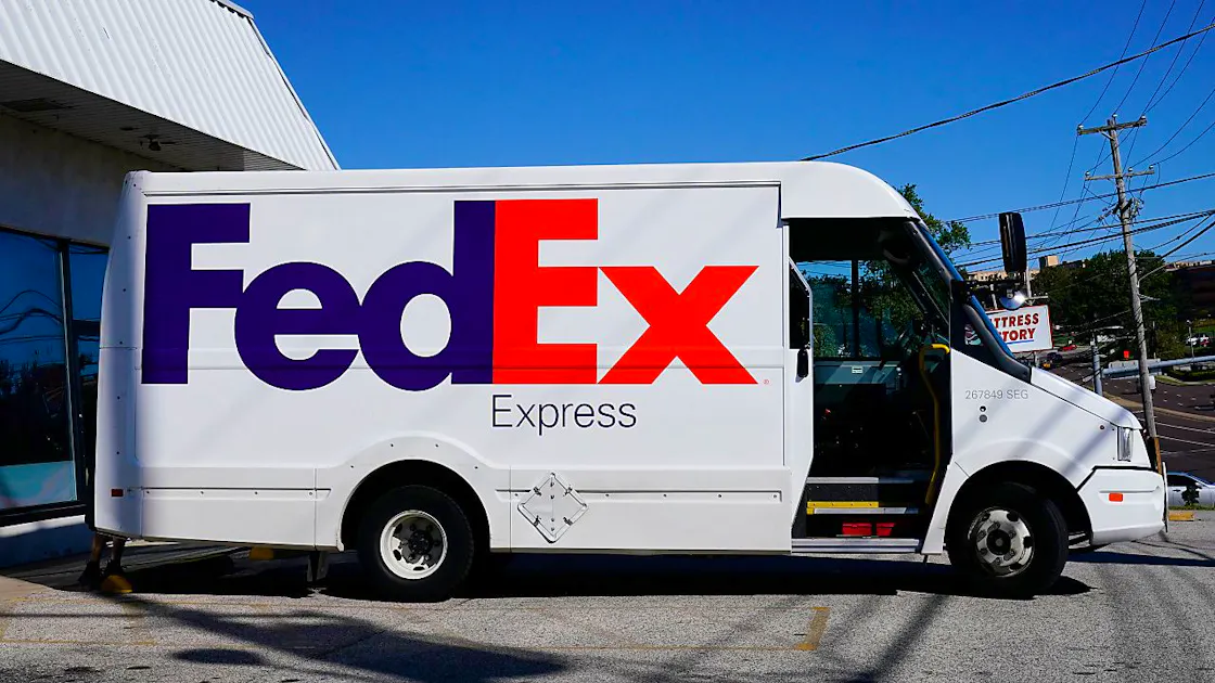 Logistik: FedEx steigert Gewinn bei geschrumpftem Umsatz | blue News