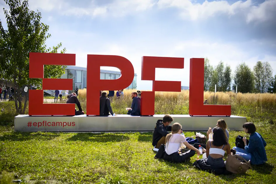 L'EPFZ et l'EPFL toujours bien placées dans le classement «THE» | blue News