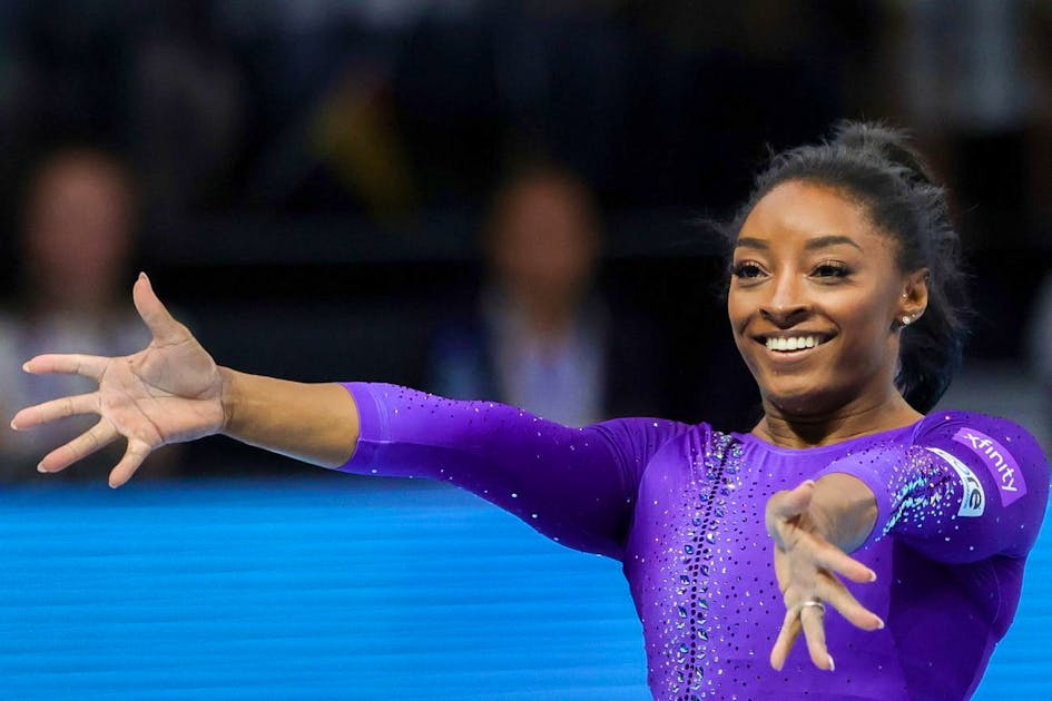 Simone Biles brille encore et s'offre deux nouveaux titres | blue News