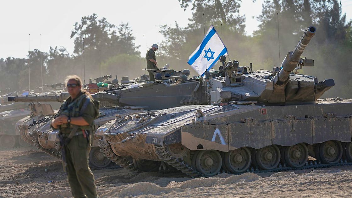 Hoch motiviert – Israels Panzer rollen im Gazastreifen | blue News