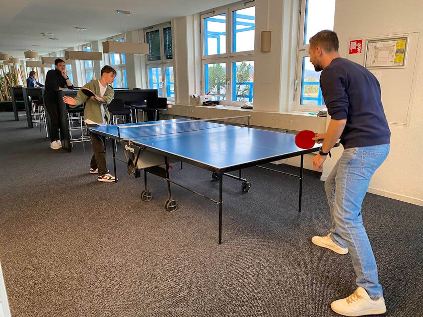 Zukunftstag: Wer ist der King of Pingpong bei blue? | blue News