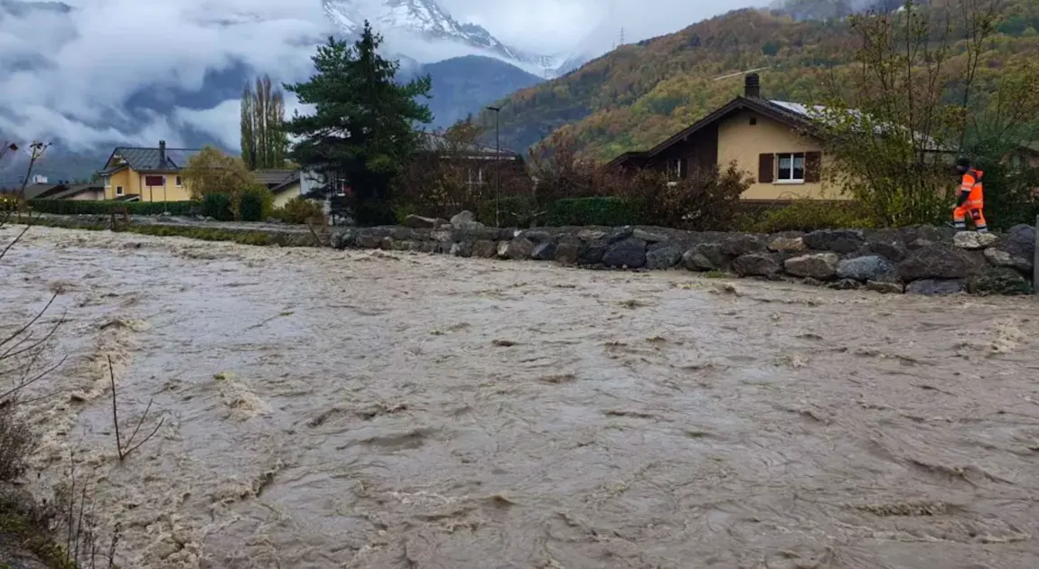 Alerte pluie niveau 4: La situation se tend et «pourrait s'aggraver» en ...