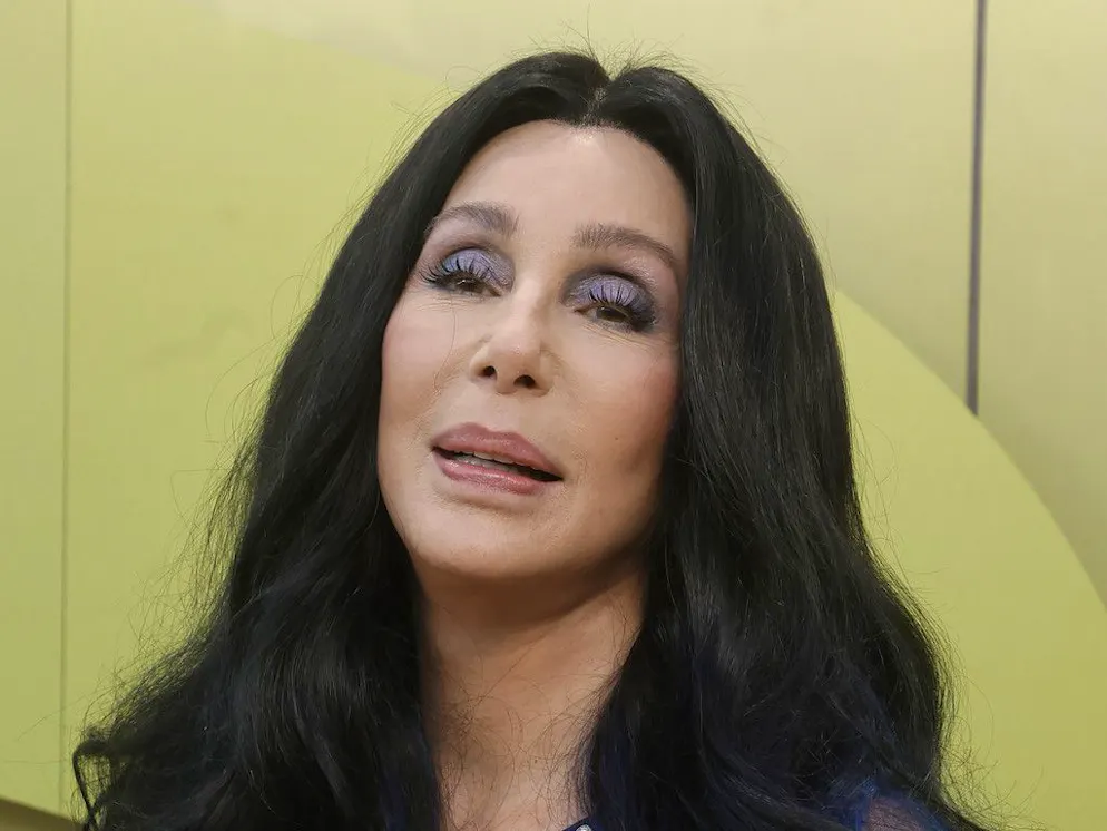 Cher chiede la tutela legale del figlio 47enne Elijah Blue: «Sono ...