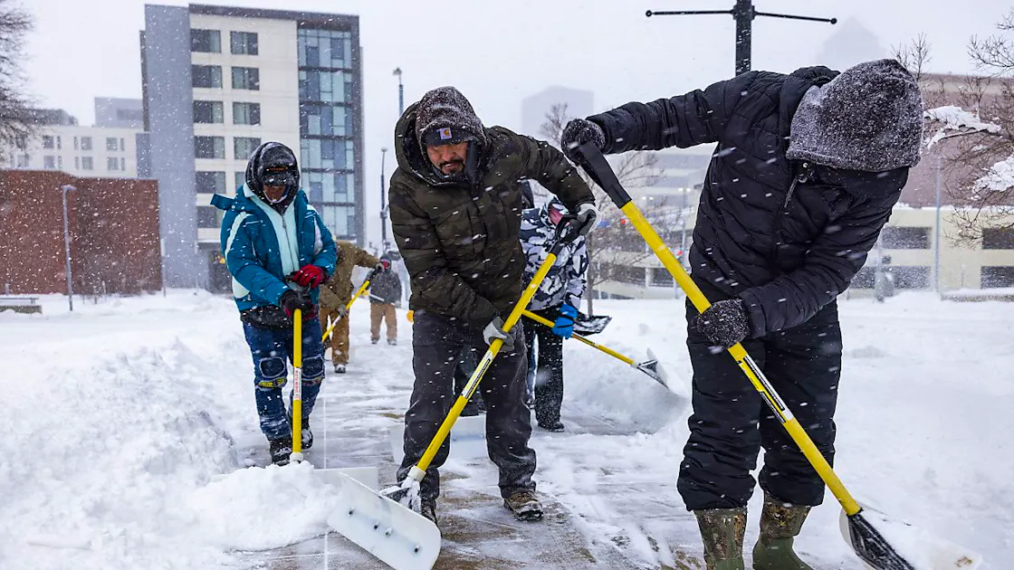Freddo polare e nevicate proprio durante le primarie in Iowa | blue News