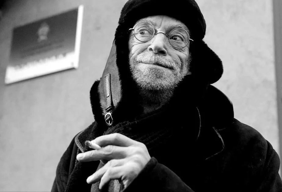 Mort du poète russe dissident Lev Rubinstein | blue News