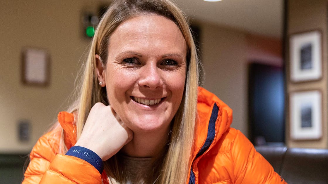 Sturz bei Kamerafahrt: ORF-Expertin Nicole Hosp verletzte sich vor ...