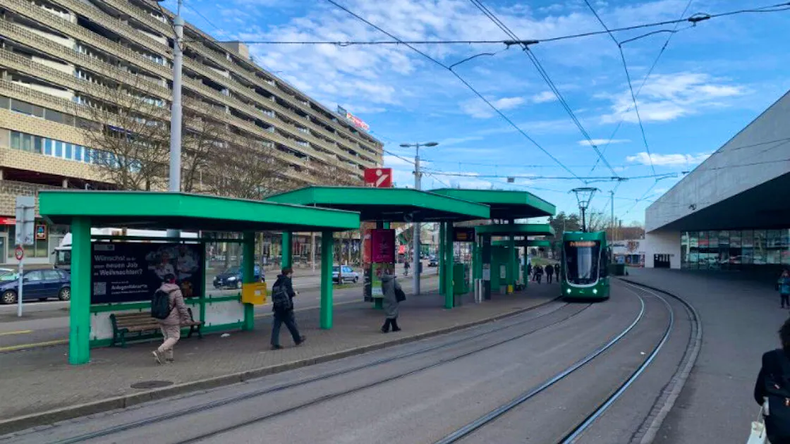 Bauarbeiten: Ab Ende April fährt ein Tramersatz zum «Joggeli» in Basel ...