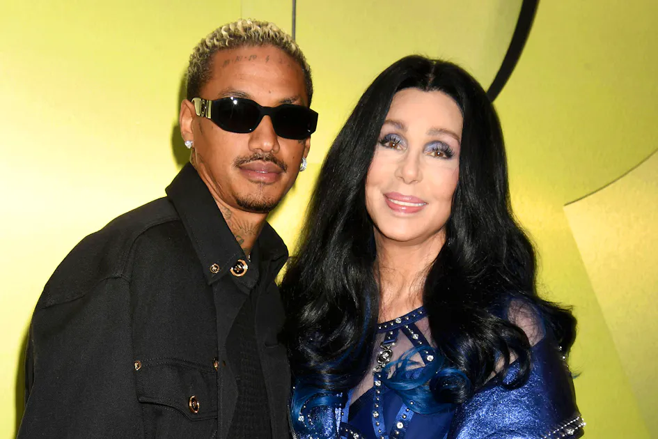 Liebesleben eines Popstars: Darum gab Cher einst Elvis Presley einen ...