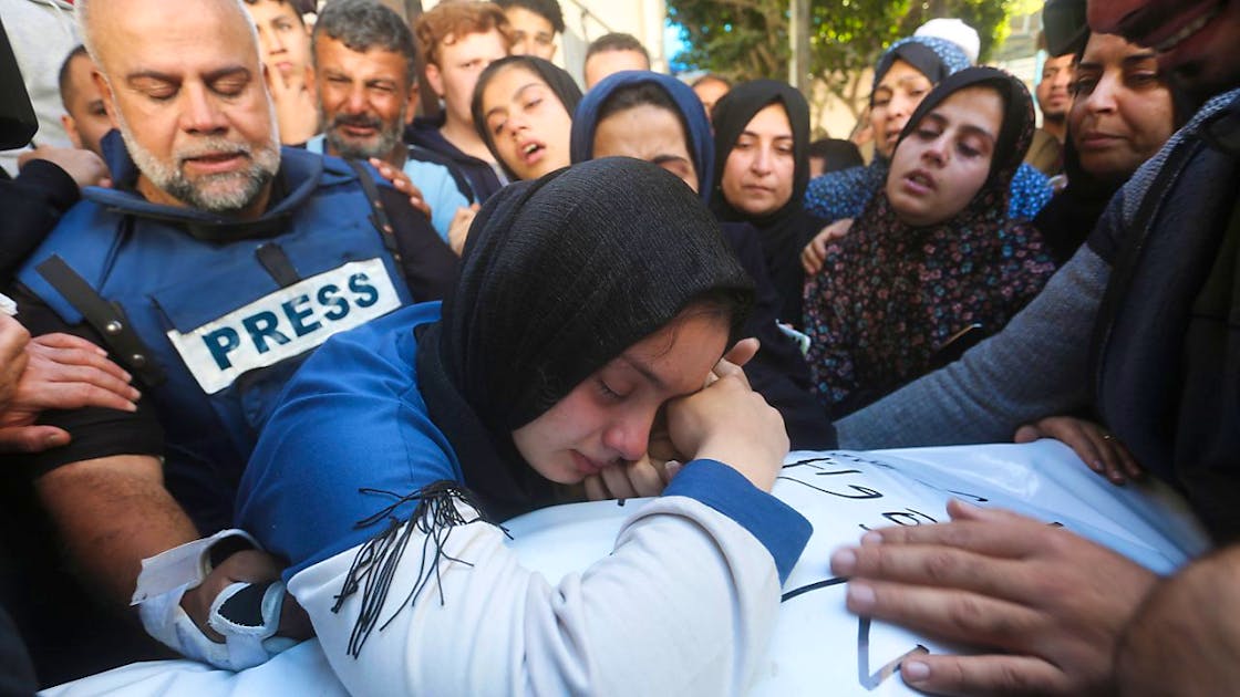 Pressions politiques sur les médias et propagande accrue | blue News