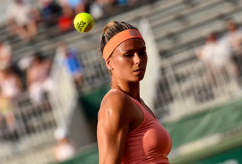 Giallo nel tennis: Che fine ha fatto la tennista italiana Camila Giorgi ...