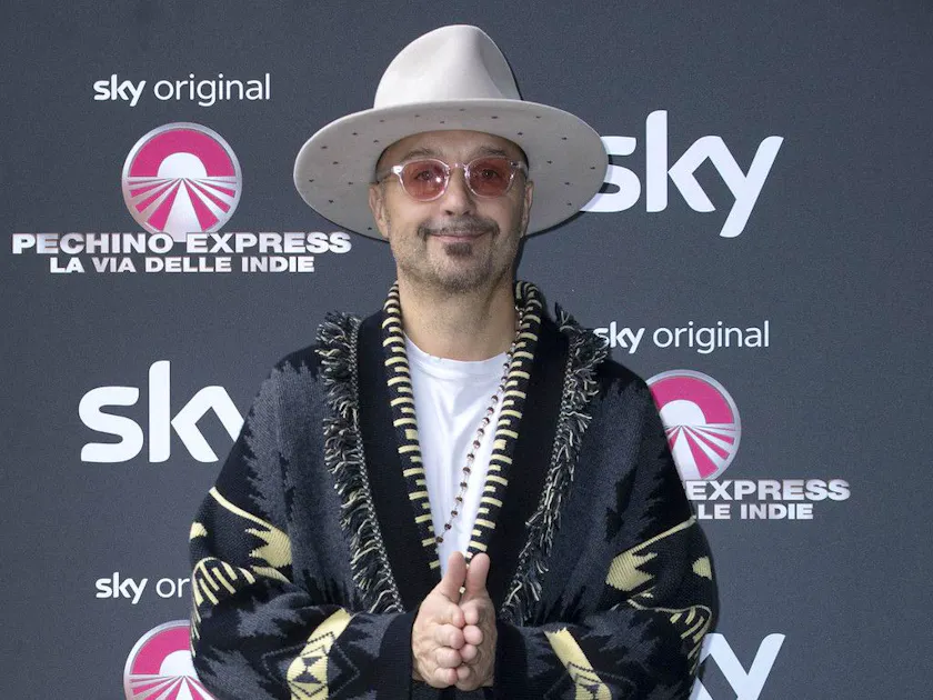 Motivi di salute: Joe Bastianich lascia l’Isola: «È una situazione ...