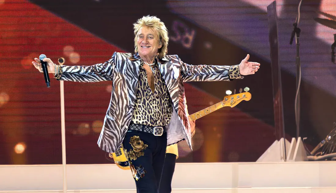 Konzert in Ostdeutschland: Rod Stewart solidarisiert sich mit Ukraine ...