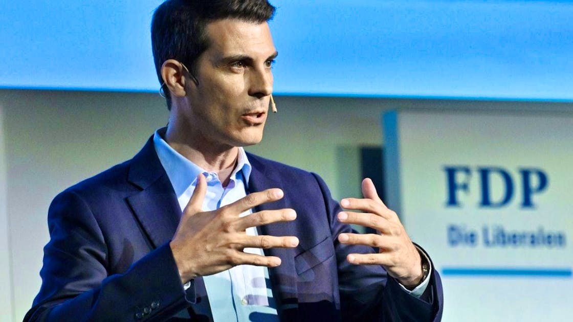 Political parties: FDP President Thierry Burkart makes the case for a ...