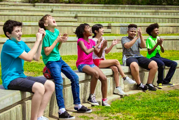 First cell phone for children: Summer, sun, smartphone? | blue News