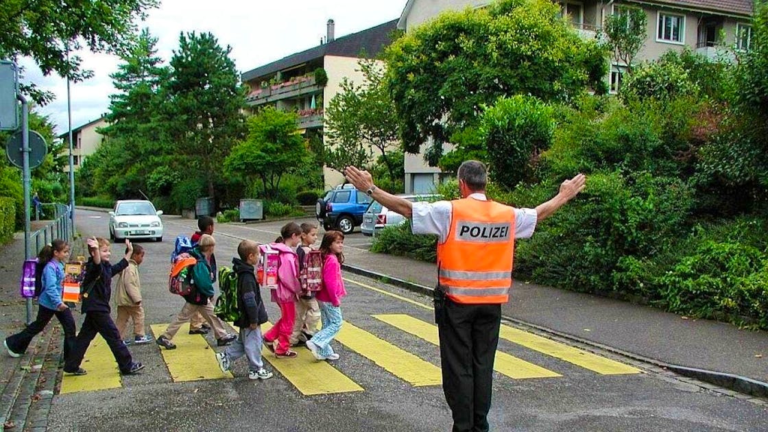 Zurich: Zurich cantonal police harmonize road safety lessons | blue News