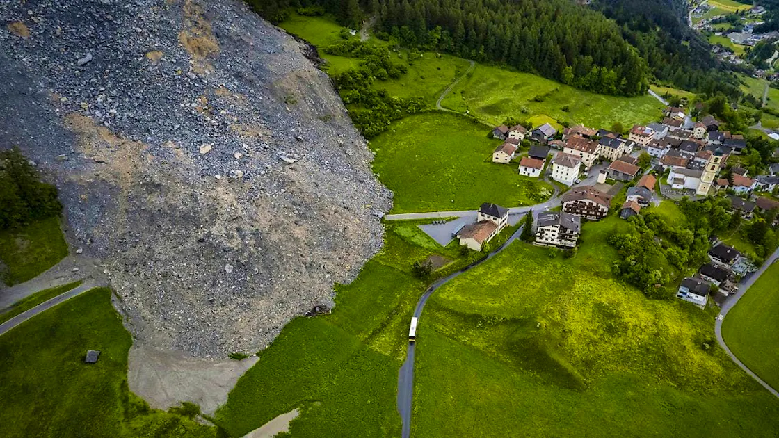 Natural hazard: Landslide threatens to slide above Brienz GR | blue News