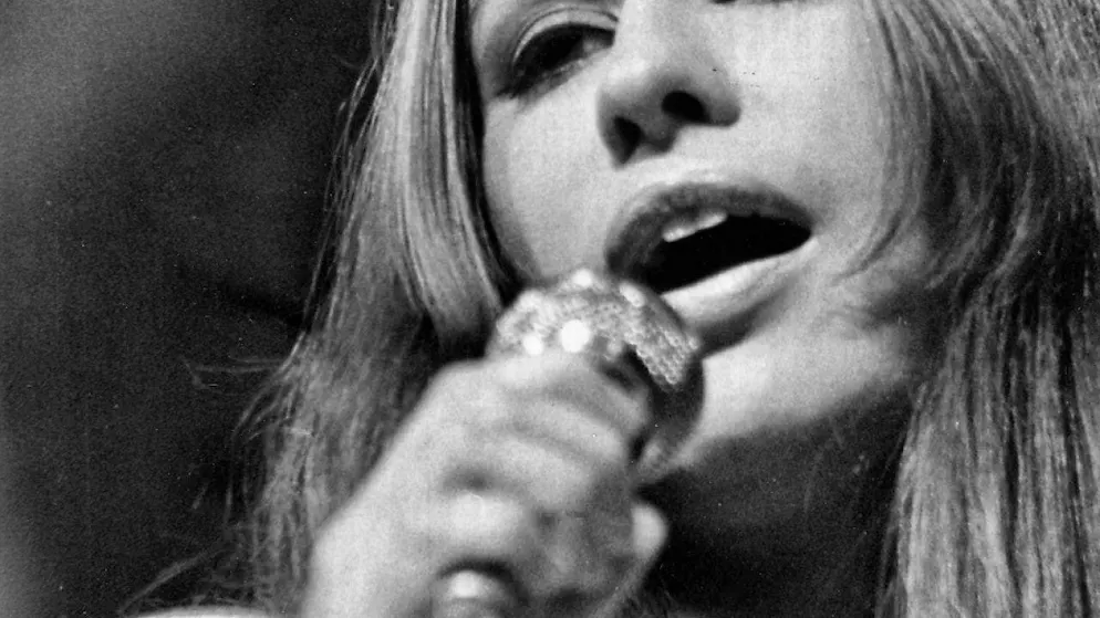 "Girl from Ipanema": Brazilian singer Astrud Gilberto dies | blue News