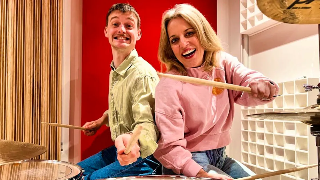 Studio visit with Nickless: "All modern rock stars are tidy" | blue News