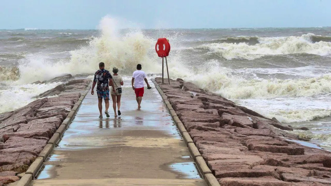 Grenada: Hurricane "Beryl" reaches the US coast | blue News