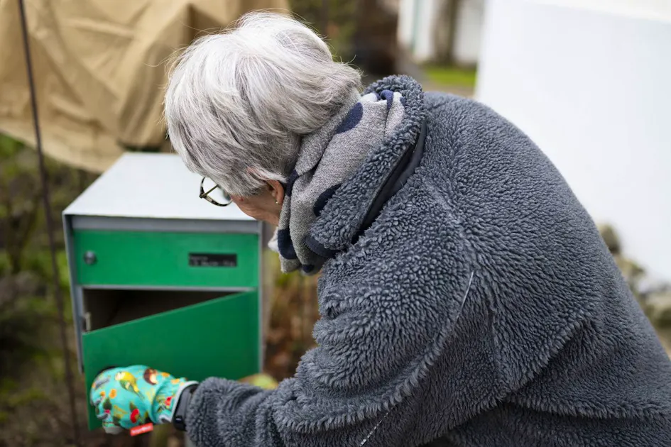 Hundreds of thousands of senior citizens are now facing a housing ...