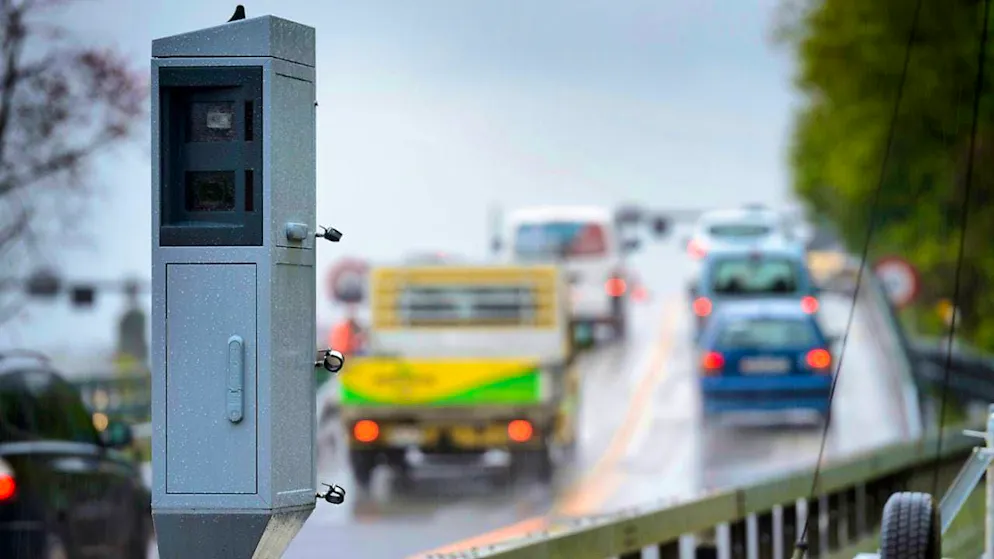 Central Switzerland: A14 highway in Lucerne gets a new speed measuring ...