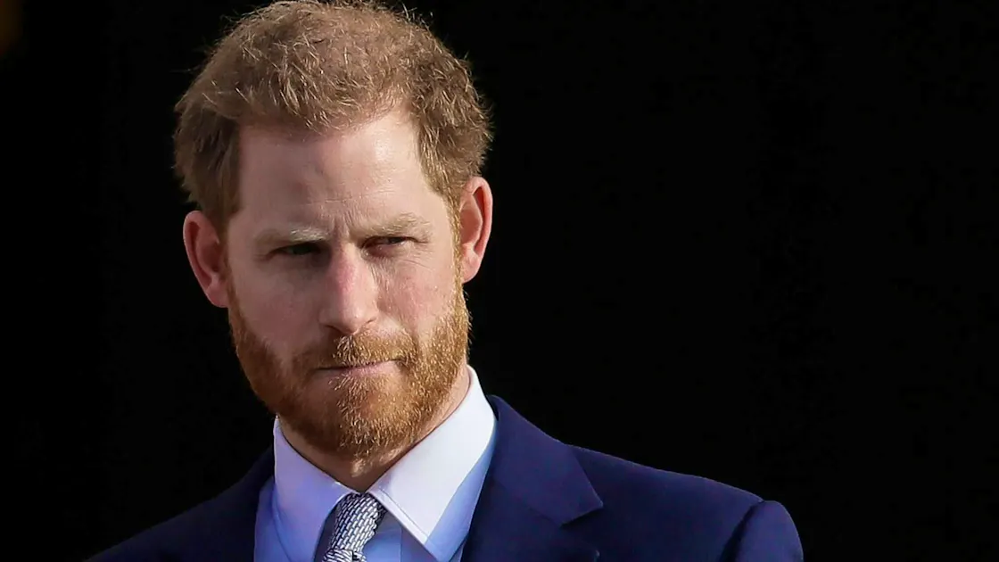 Mother of fallen soldier outraged by Prince Harry's award | blue News