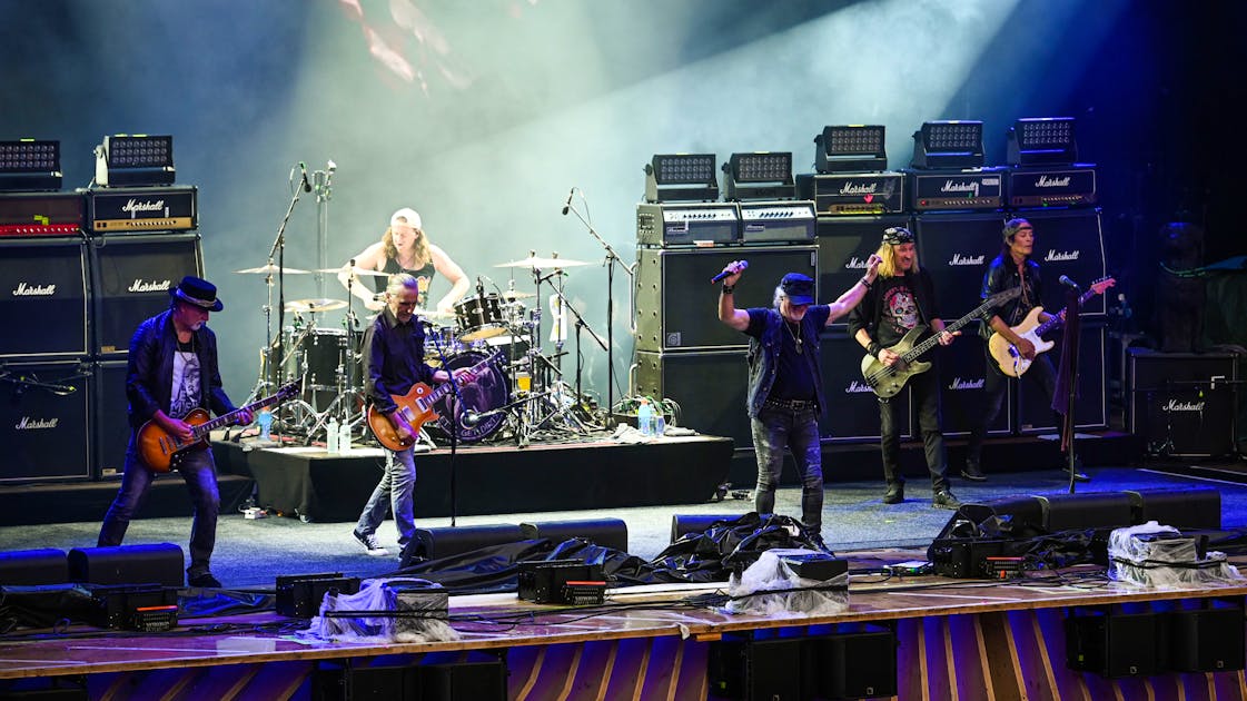 How much rock'n'roll is still in the Krokus fans at Moon&Stars in ...