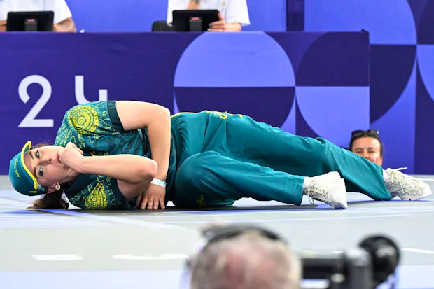 Breakdance a Parigi 2024: L'atleta australiana oggetto di critiche e ...