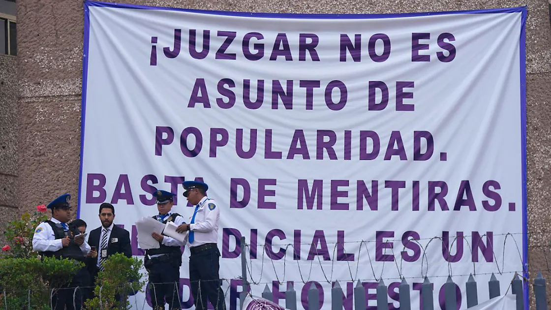 Mexico: Mexican federal judges strike against judicial reform | blue News