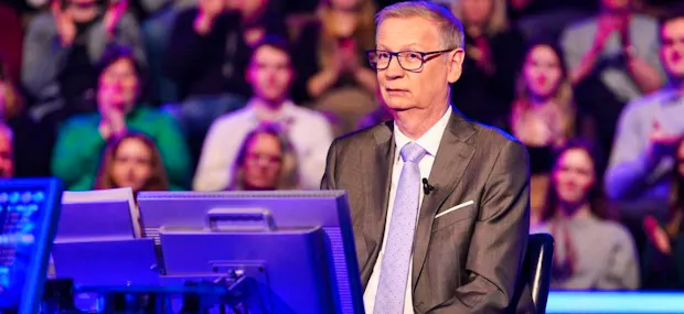 Disastrous question: Huge mistake on "Who Wants to Be a Millionaire ...